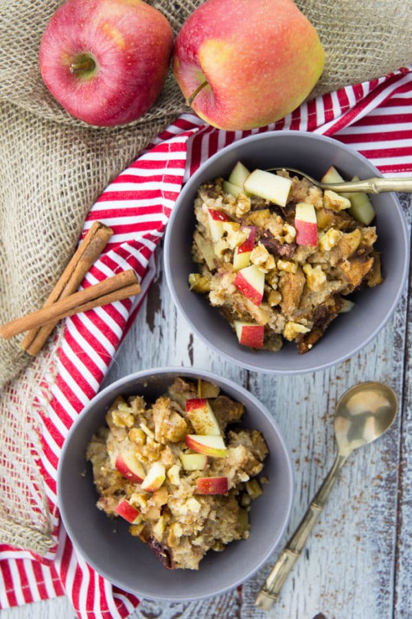 Crock Pot Oatmeal with Apple and Cinnamon - Vegan Heaven